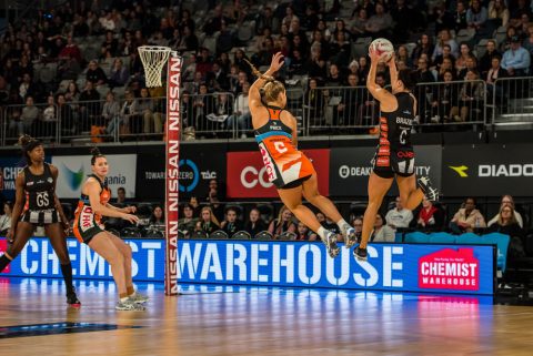 Common Knee Injuries In Netball | Dr. Jens Buelow